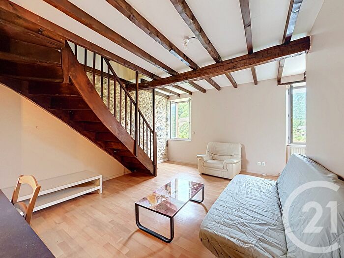 Appartement 3 pièces à Prat-Bonrepaux, à louer