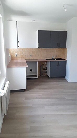 Appartement 5 pièces à louer à Saint-Pierre-Montlimart