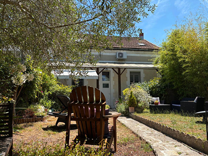 Angoulême : Maison 7 pièces à vendre
