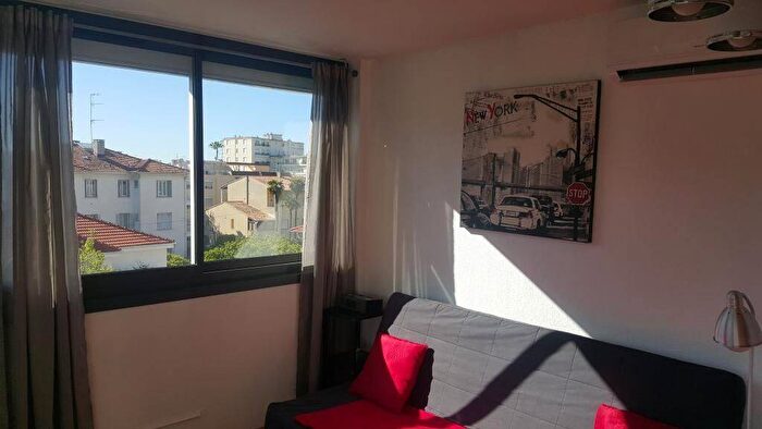 Appartement 1 pièce à louer - Saint-Pierre-De-Féric, Nice