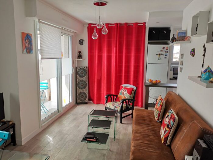 Châtellerault, Est : Appartement 2 pièces à louer