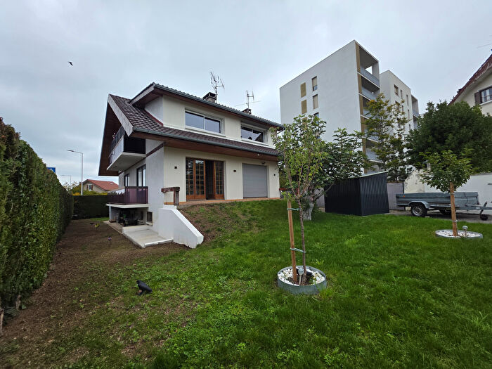 Appartement à vendre - Thonon-les-Bains, Est - 4 pièces - 3 chambres