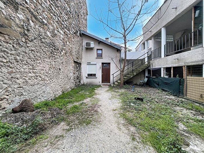 Appartement 2 pièces à Chirouzes, Bourg-lès-Valence, à louer