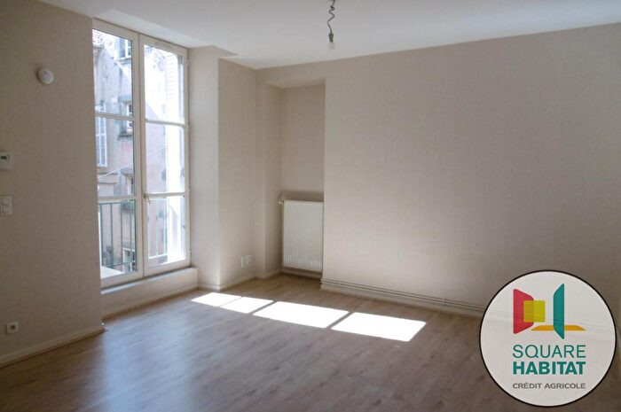 Issoire, Centre-ville, Barrière : Appartement 1 pièce à louer
