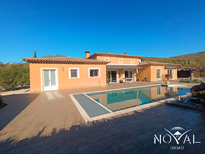 Maison à vendre - Saint-Cézaire-sur-Siagne - 7 pièces - 5 chambres