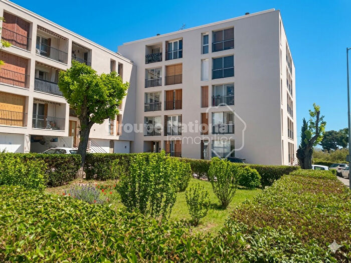 Appartement 3 pièces à vendre - Les Pennes-Mirabeau, Cadeneaux, Monaco