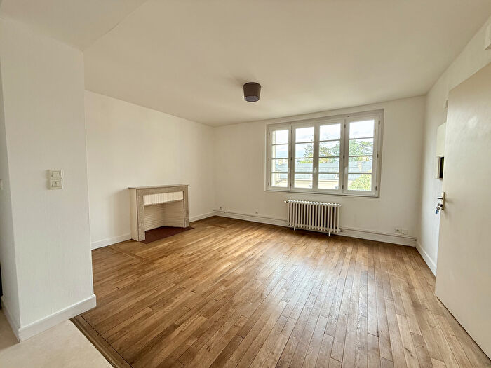 Appartement à louer - Poitiers, Centre-ville - 2 pièces - 1 chambre