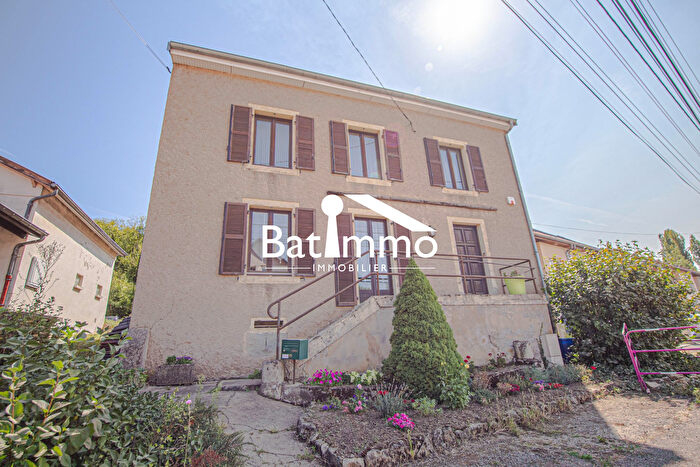 Maison 7 pièces à vendre à Corny-sur-Moselle