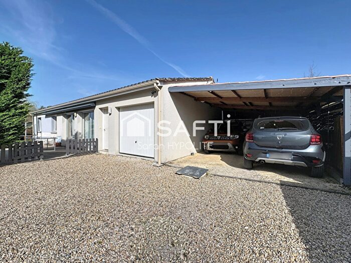 Maison à vendre - Sadirac - 5 pièces - 4 chambres