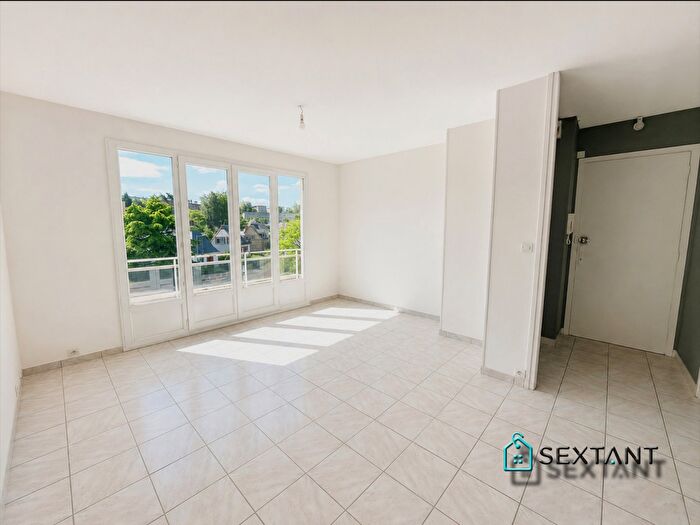 Évreux, Clos-au-Duc, Le Buisson : Appartement 3 pièces à vendre