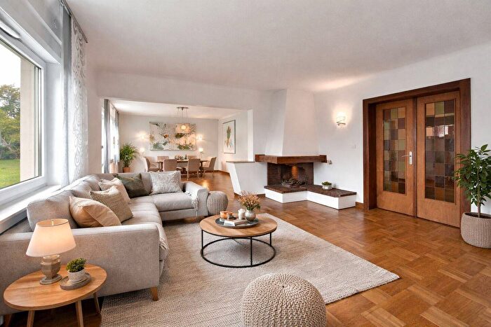 Sainte-Ruffine : Maison 7 pièces à louer