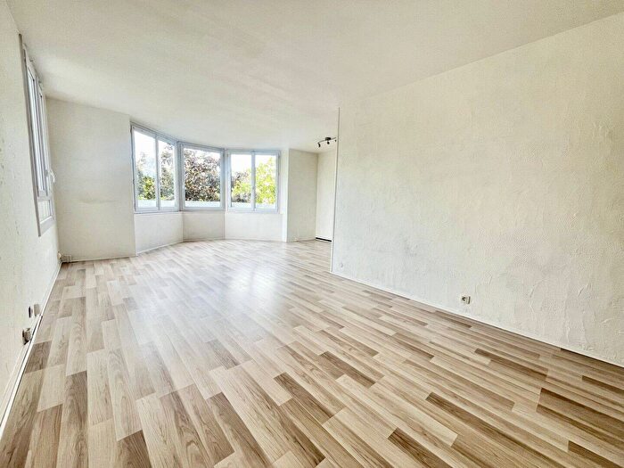 Les Quatre Chemins, Sartrouville : Appartement 3 pièces à louer
