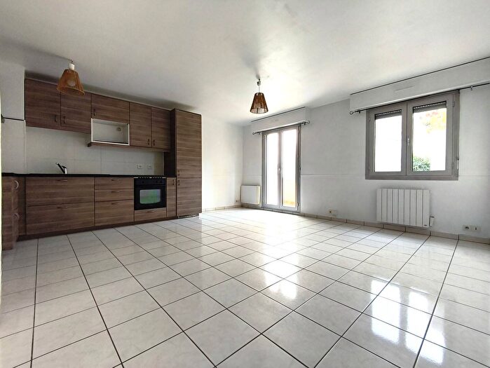 Appartement à louer - Le Fresnay-Vieux Pays, Sartrouville - 1 pièce