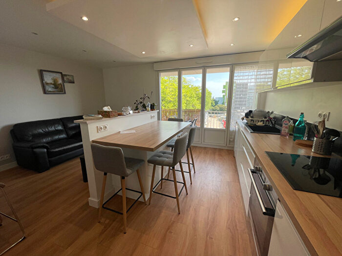 Appartement à louer - Quartiers Nord-Ouest, Villejean - 1 pièce - 1 chambre