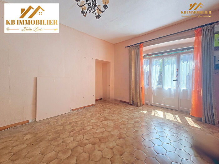 Maison à vendre - Saint-Sauveur-de-Montagut - 8 pièces - 4 chambres