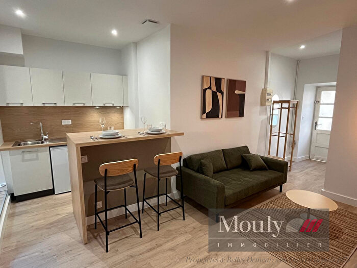 Appartement à louer - Cahors, Centre-ville - 2 pièces - 1 chambre