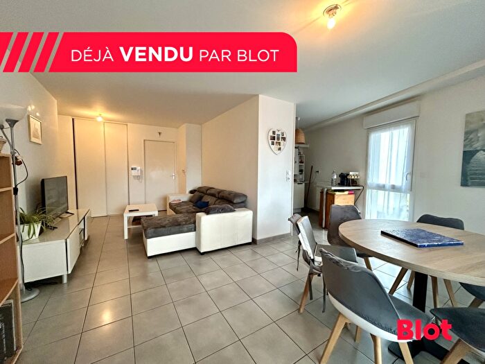 Appartement 4 pièces à Bruz, Centre-ville, à vendre