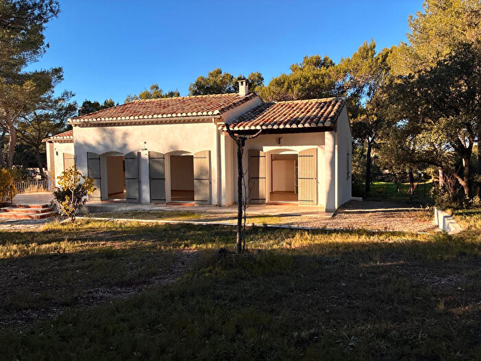 Maison à vendre - Vernègues - 4 pièces - 3 chambres