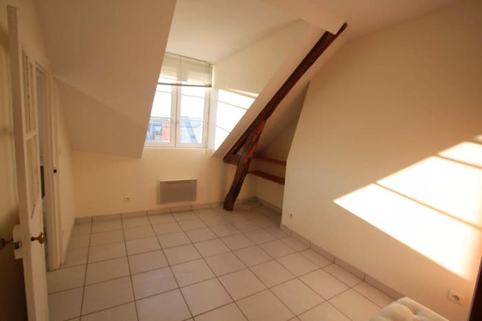 Appartement 1 pièce à louer - Notre Dame, Versailles