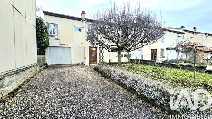 Maison à vendre - Le Cendre - 4 pièces - 3 chambres