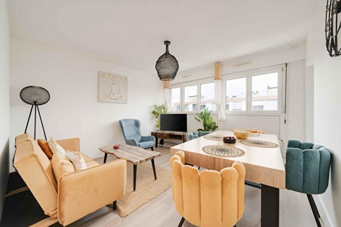 Appartement à louer - Nancy, Boudonville, Scarpone, Libération - 4 pièces - 3 chambres