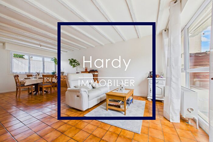 Maison à vendre - Osny - 5 pièces - 3 chambres