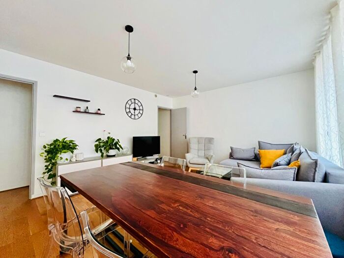 Appartement à vendre - Saint-Maur-des-Fossés, Saint-Maur-Créteil - 3 pièces - 2 chambres