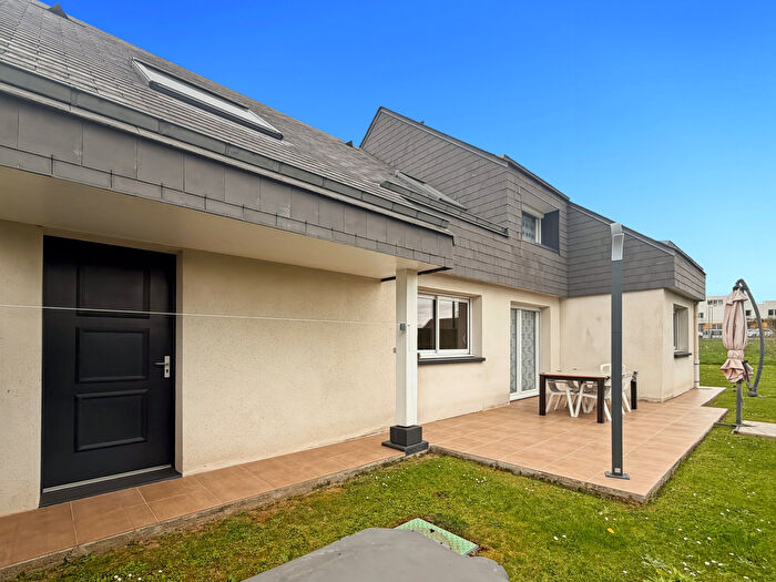 Maison 5 pièces à Saint-Nicolas-dAliermont, à vendre