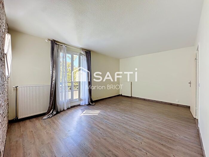 Appartement 4 pièces à vendre - Éragny, Le Grillon
