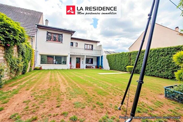 Maison 8 pièces à vendre - Montesson, La Borde