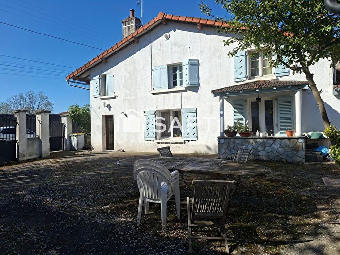 Maison 5 pièces à Gannat, à vendre