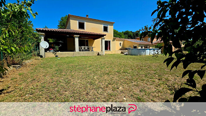 Maison à vendre - Saint-Laurent-des-Arbres - 6 pièces - 4 chambres