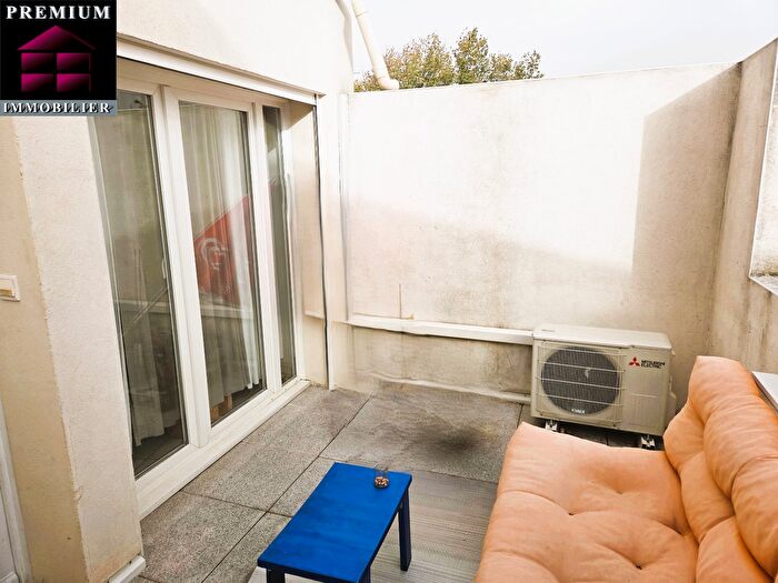 Appartement à vendre - Baho - 2 pièces - 1 chambre