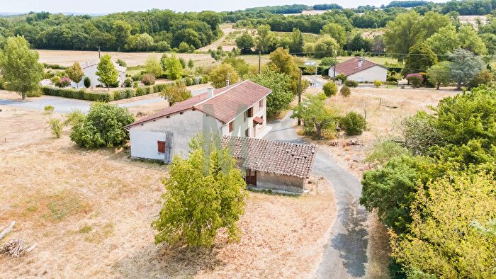 Maison 6 pièces à vendre à Técou