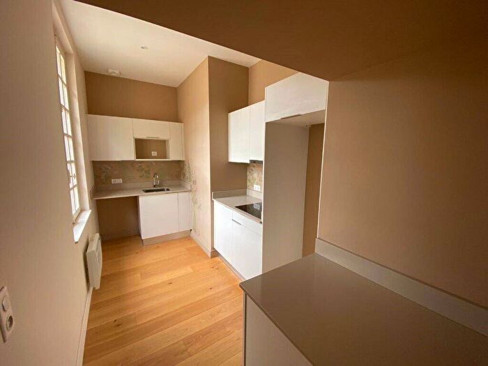 Appartement à louer - Bijou-Thouars, Talence - 4 pièces - 3 chambres