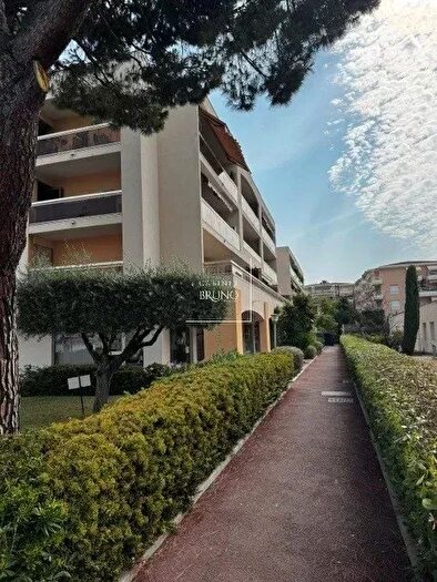 Appartement 1 pièce à vendre à Le Cannet, Rocheville, Colombier, Campelières