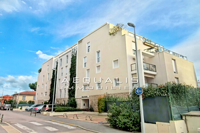 Appartement à vendre - Saint-Laurent-du-Var, Centre-ville, Rascas, Notre-Dame, Condamines - 2 pièces - 1 chambre