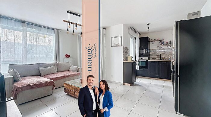 Appartement à vendre - Vénissieux, Max Barel, Charreard - 2 pièces - 1 chambre