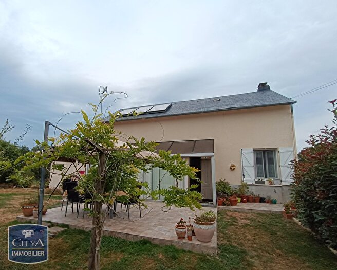 Maison à vendre à Bussière-Dunoise