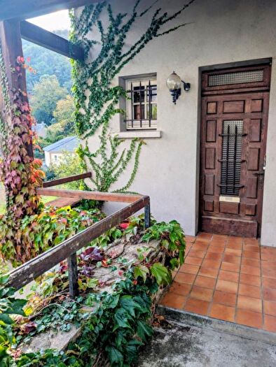 Maison 10 pièces à Vabre, à vendre
