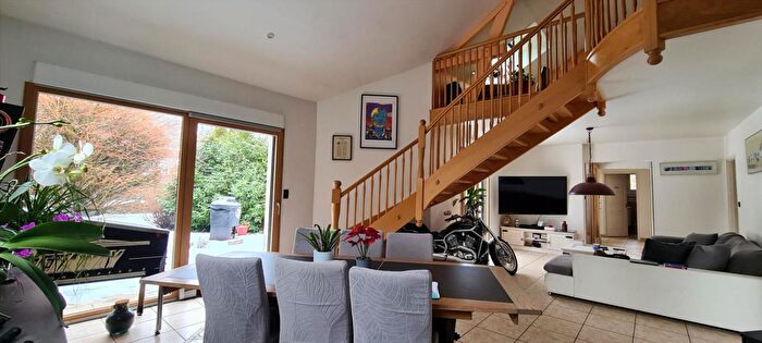 Maison à vendre - Badevel - 5 pièces - 3 chambres