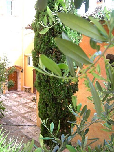 Saint-Cézaire-sur-Siagne - Maison 4 pièces à louer