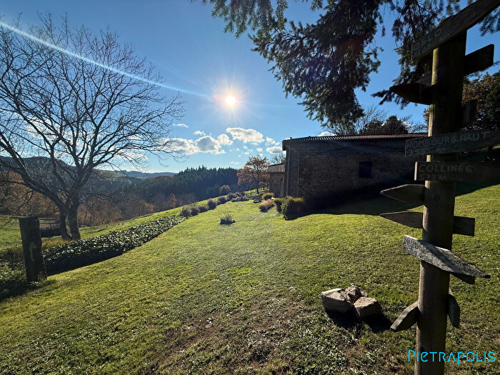 Maison 5 pièces à Tarare, à vendre