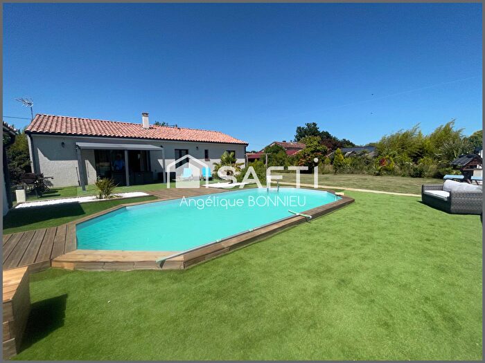 Castelsarrasin, Courbieu, Marchés, Gandalou, Saint-Jean : Maison 5 pièces à vendre