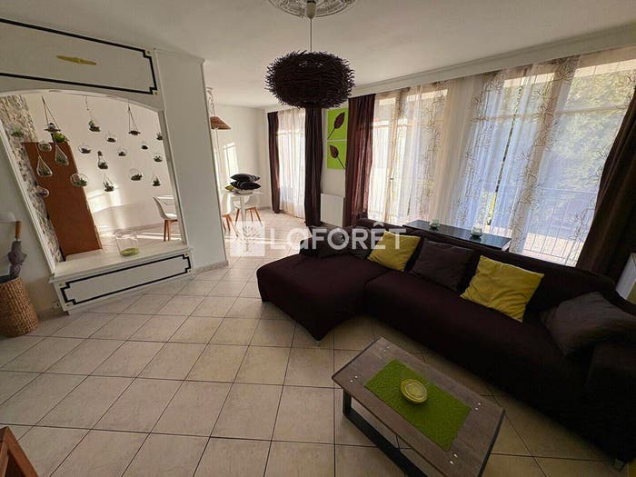 Saint Louis, Marseille 15ème arrondissement : Appartement 4 pièces à louer