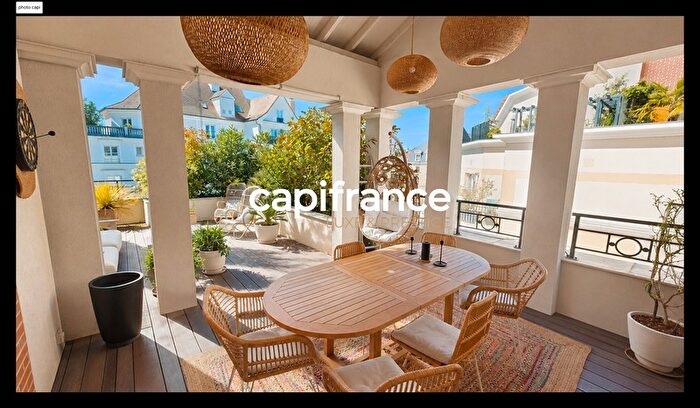 Appartement 5 pièces à vendre - Le Plessis-Robinson, Coeur de Ville