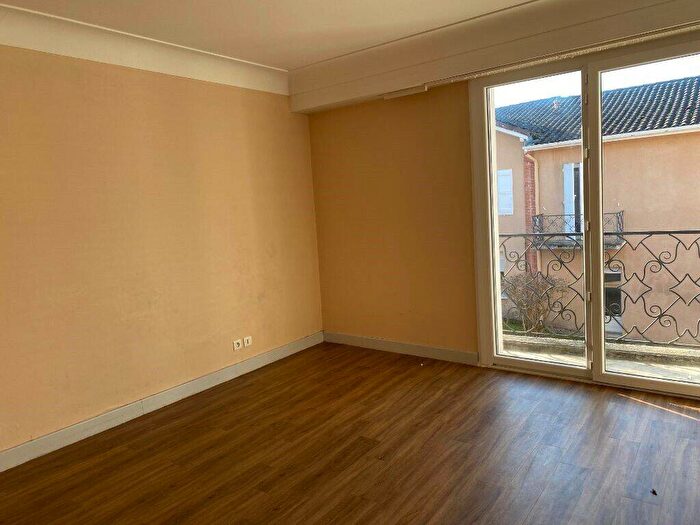 Villeneuve-de-Marsan : Appartement 2 pièces à louer