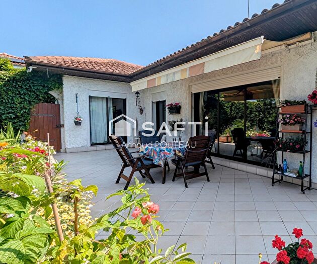 Maison à vendre - Le Barp - 4 pièces - 3 chambres