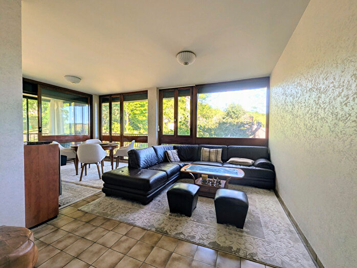 Appartement 4 pièces à vendre - Jouy-en-Josas