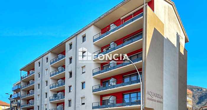 Appartement à vendre - Voiron, Centre-ville, Gare - 1 pièce